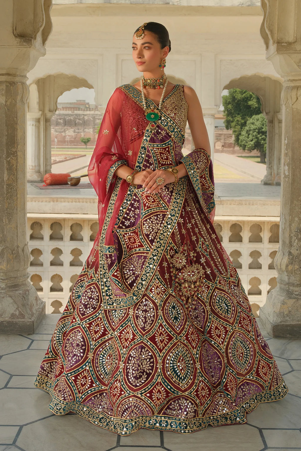 FLJ006 – Auraa Official