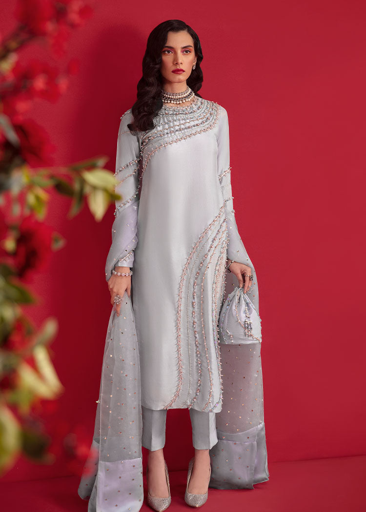 Marilyn – Auraa Official