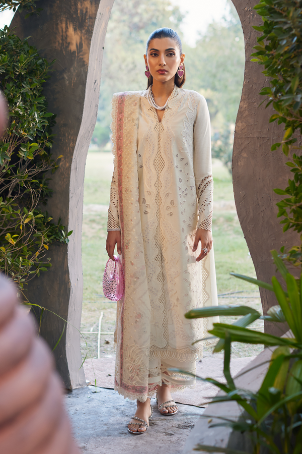 AAIRA – Auraa Official