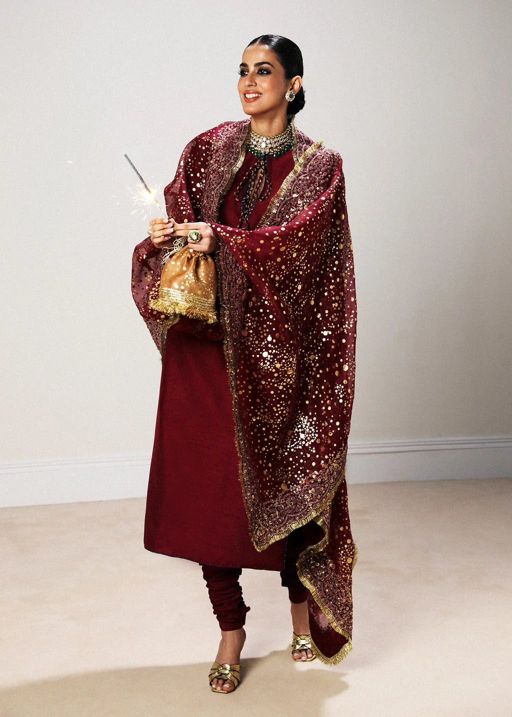 Surkh – Auraa Official